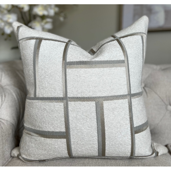 Baxter Cushion – Maison De Luxe French Interiors